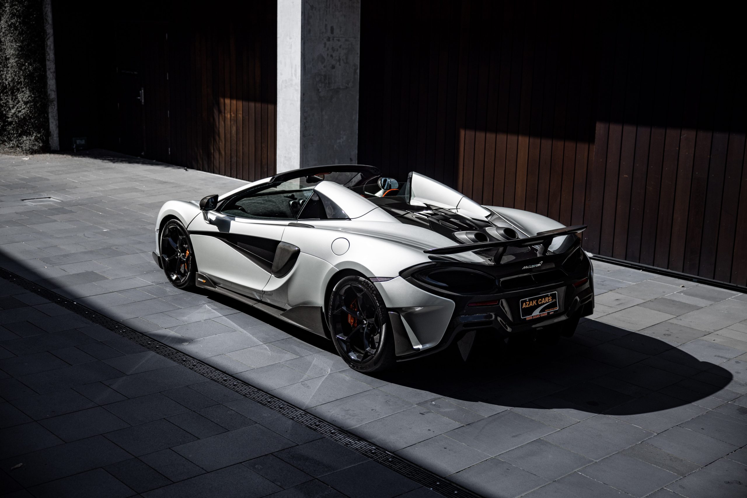 Mclaren 600LT stock #20927 - Azak Supercars