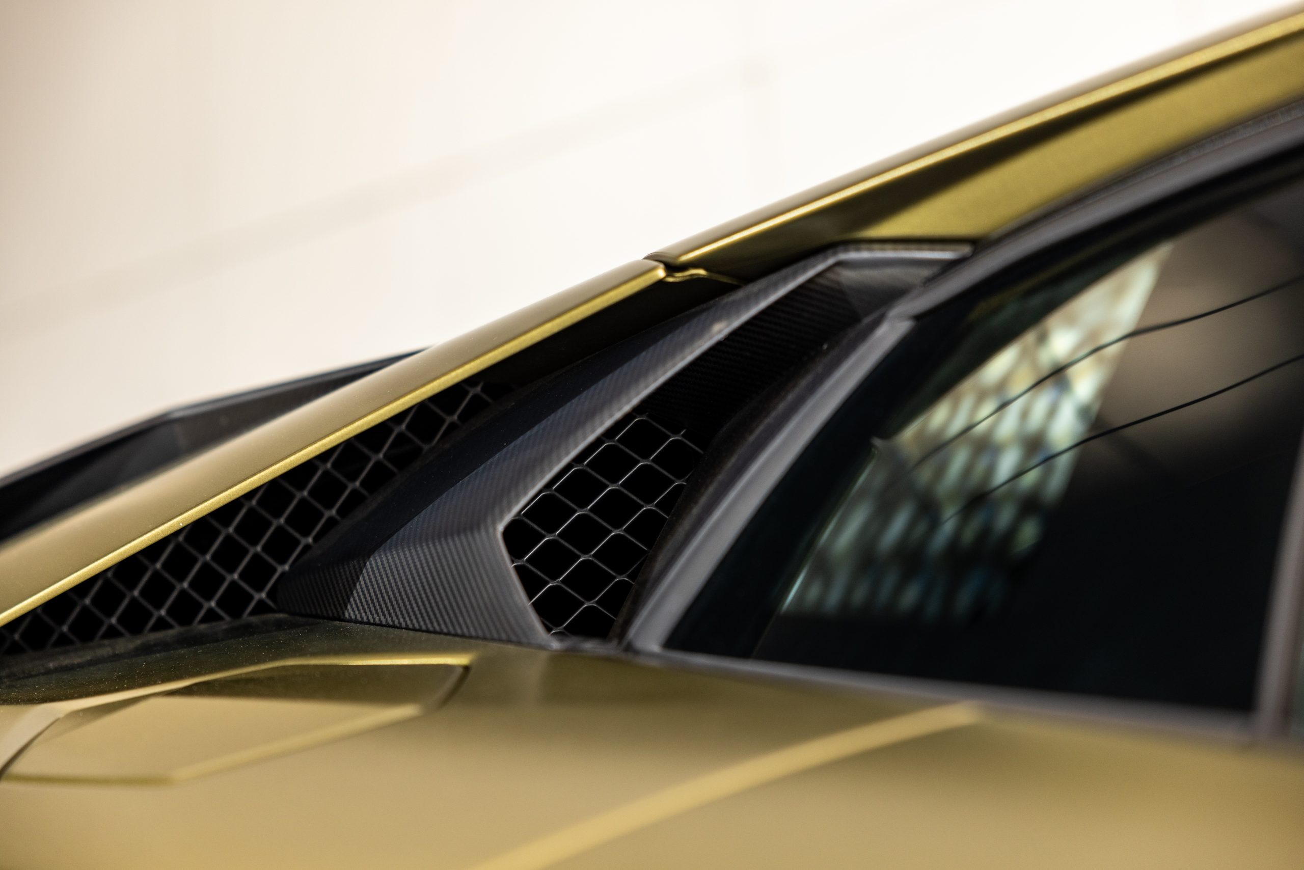 2022 Lamborghini Aventador ULTIMAE 1/350 - Azak Supercars