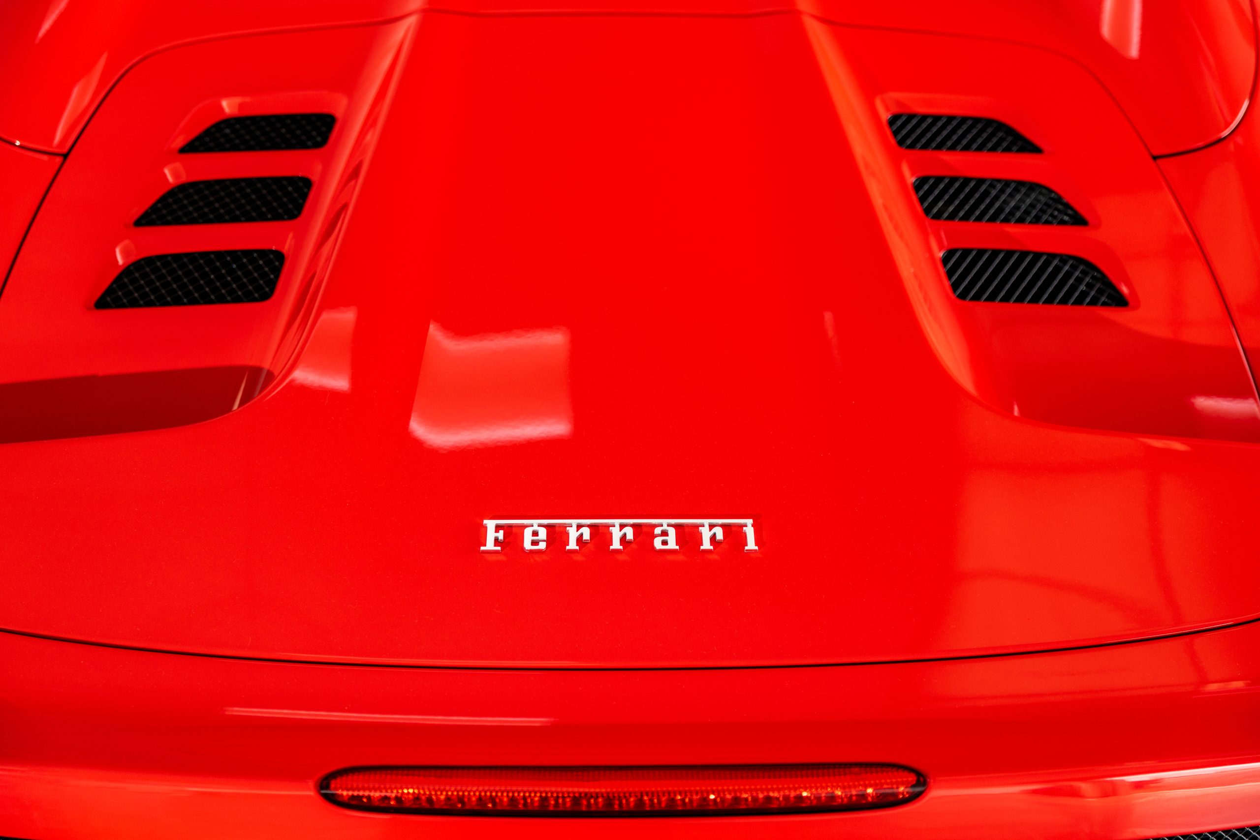 2014 Ferrari 458 Spider Rosso Corsa - Azak Supercars