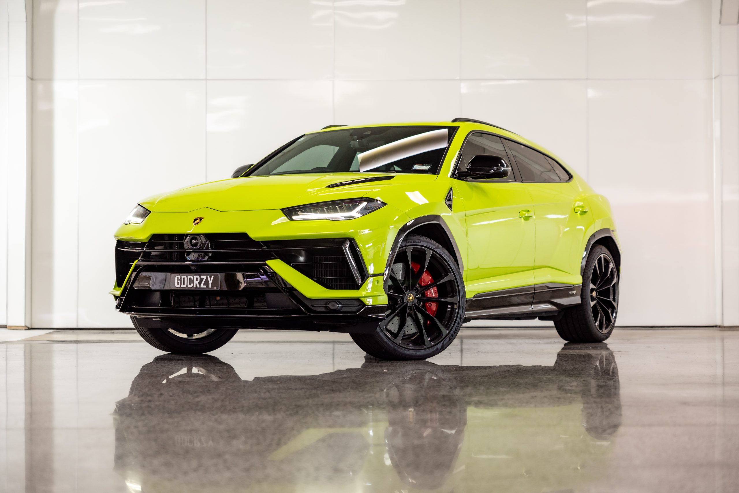 2023 Lamborghini Urus S - Azak Supercars