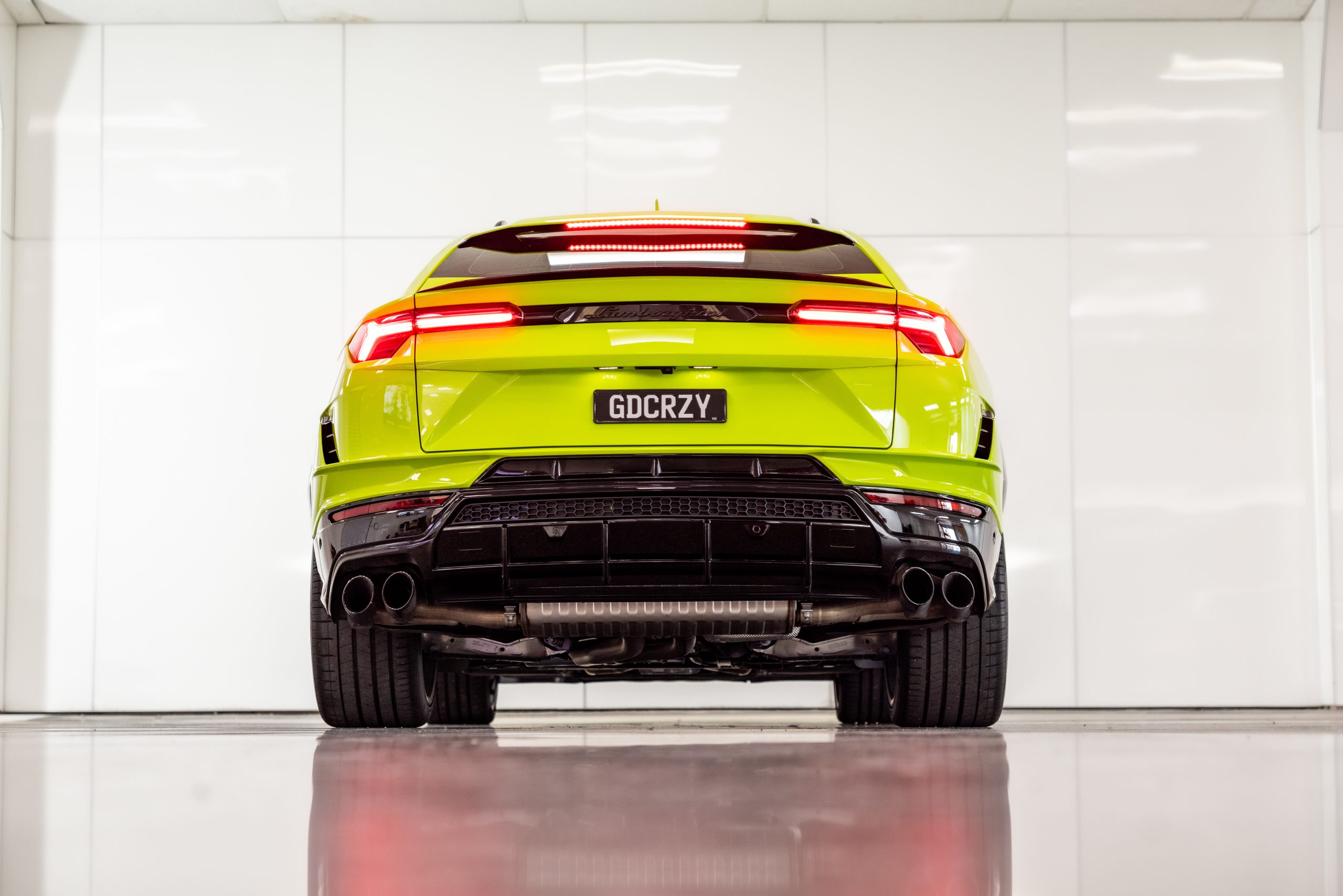 2023 Lamborghini Urus S - Azak Supercars