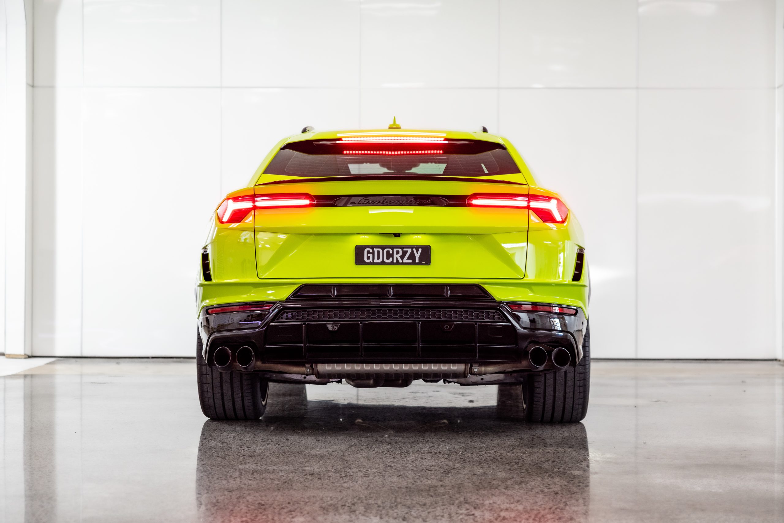 2023 Lamborghini Urus S - Azak Supercars