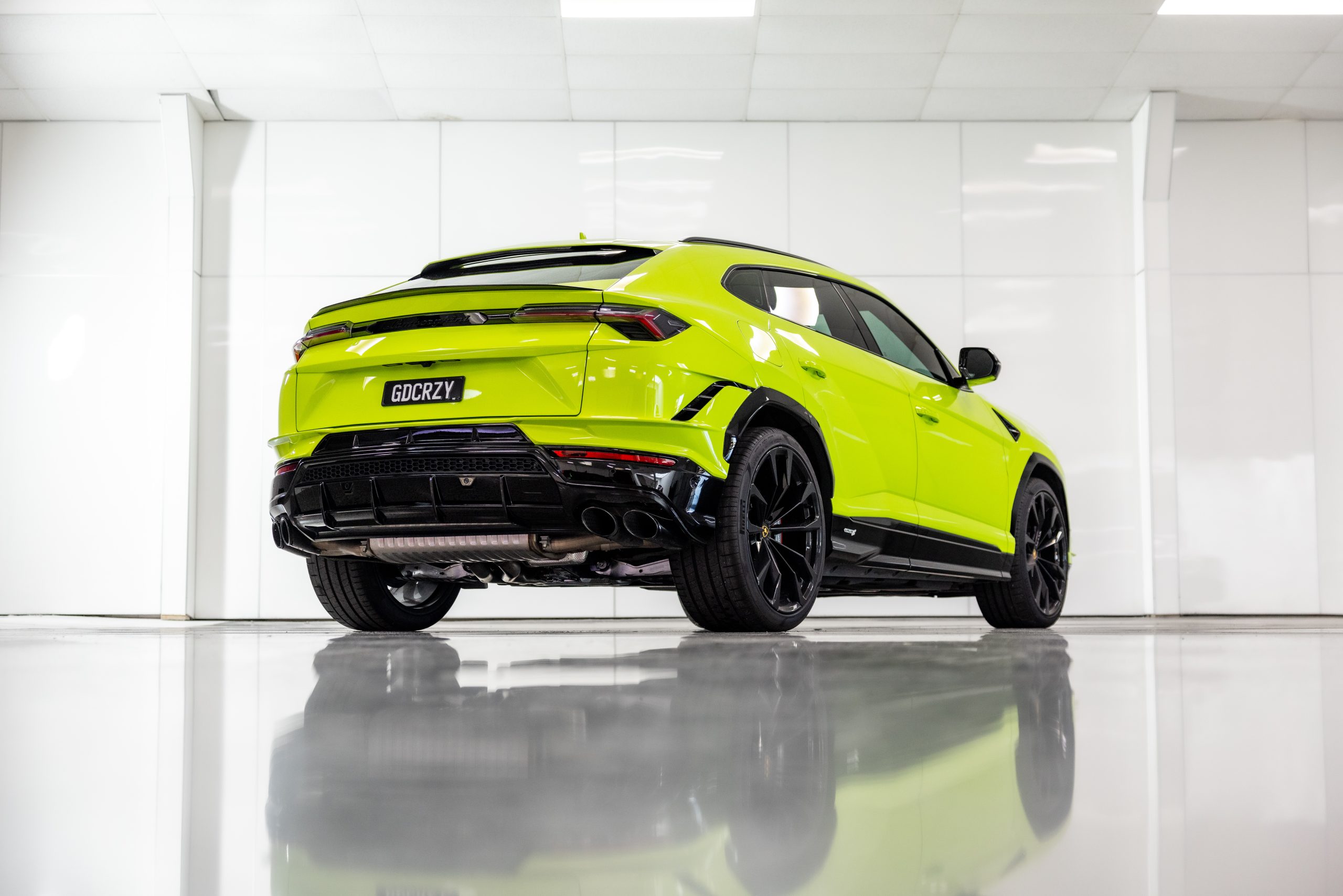 2023 Lamborghini Urus S - Azak Supercars