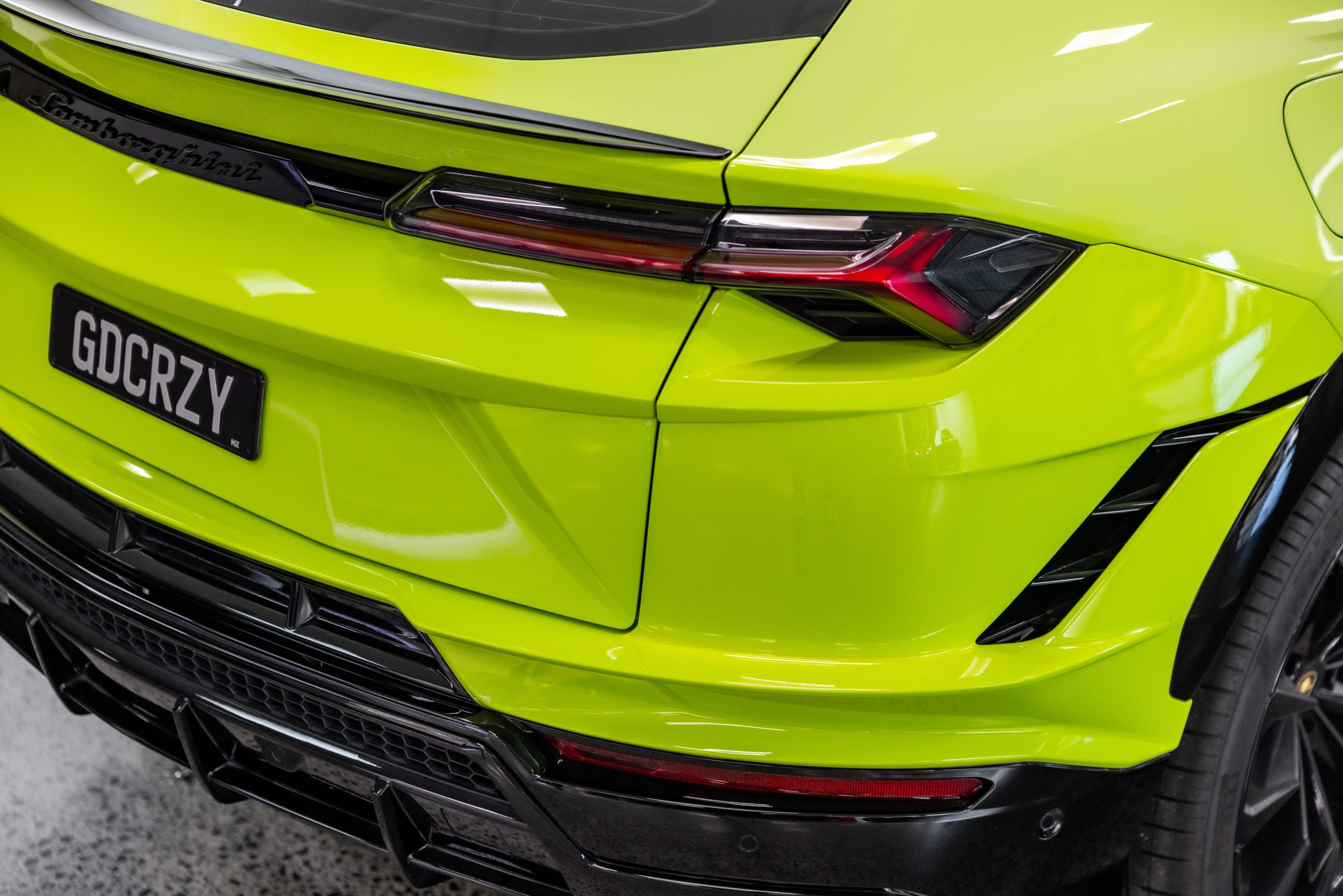 2023 Lamborghini Urus S - Azak Supercars